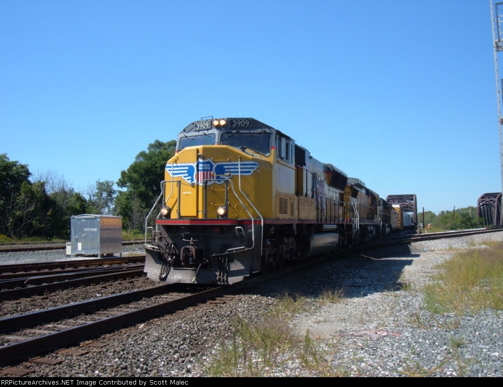 UP 3909, 9238 & 4478